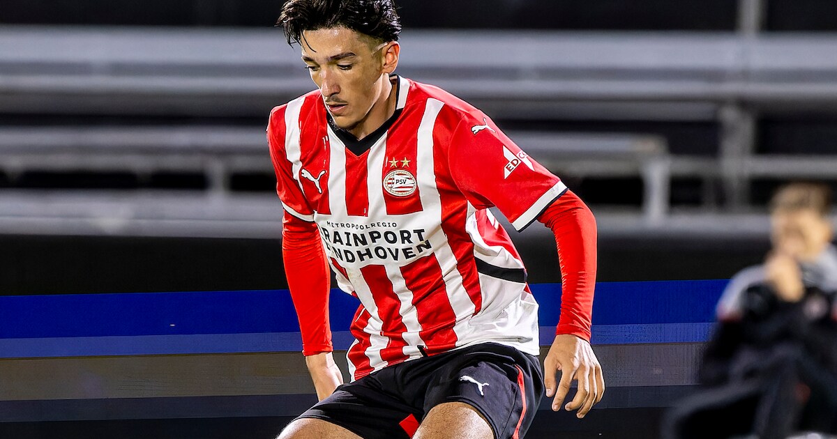 Jong PSV begroet tegen ADO nieuwe spelers en doet in de slotfase iets ...