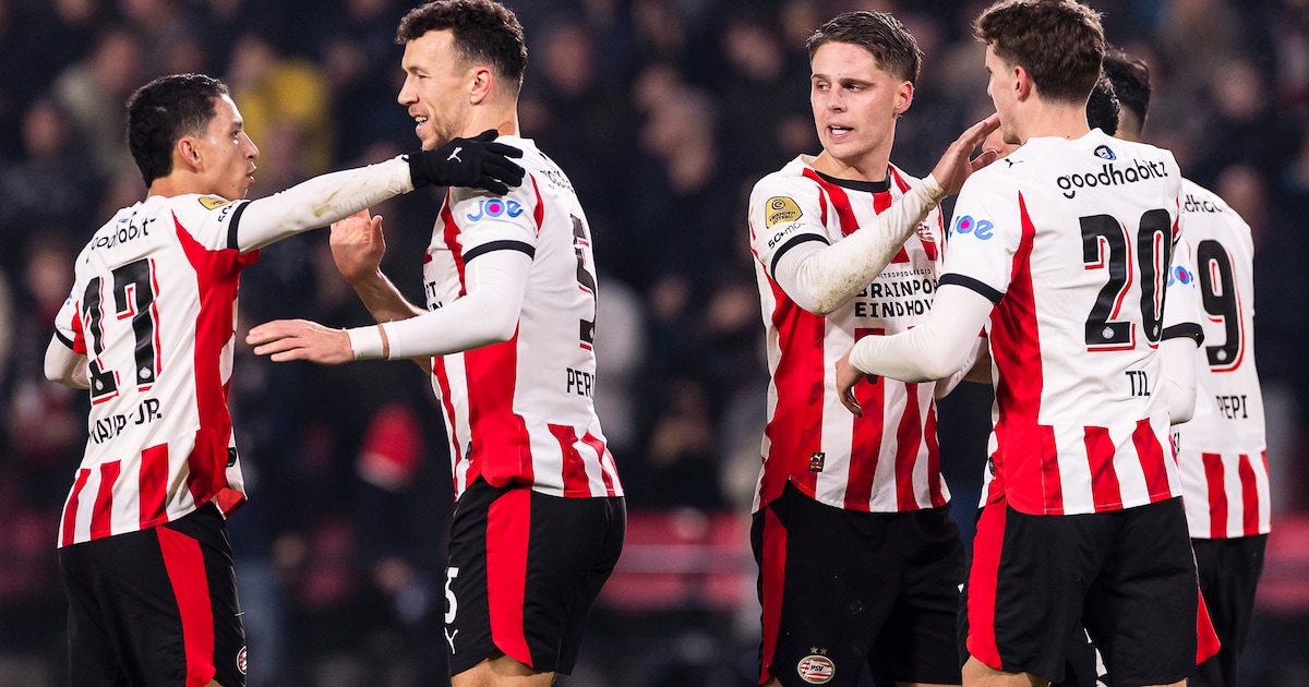 Spektakel in Eindhoven: PSV ontsnapt in duel met zeven goals aan afgang ...