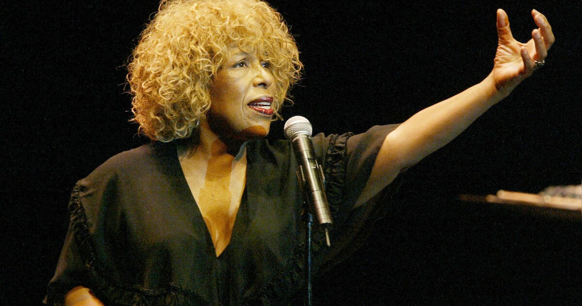 Killing me softly-zangeres Roberta Flack overleden op 88-jarige ...