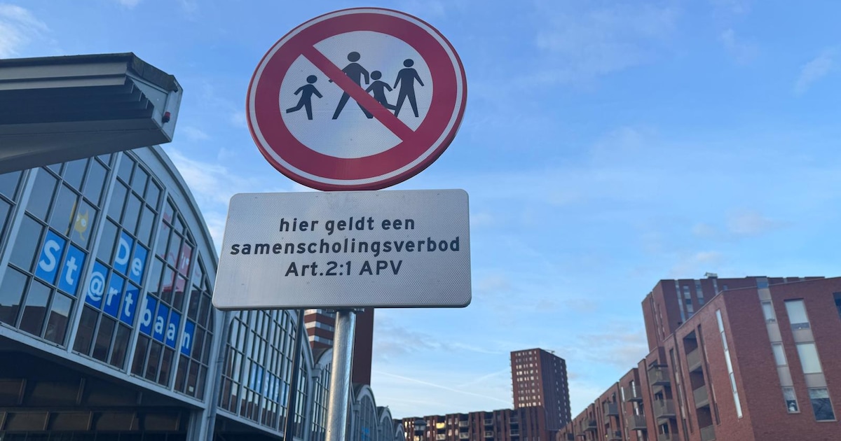 Borden geplaatst vanwege problemen in Meerhoven: ‘Ze piesen in de hal ...