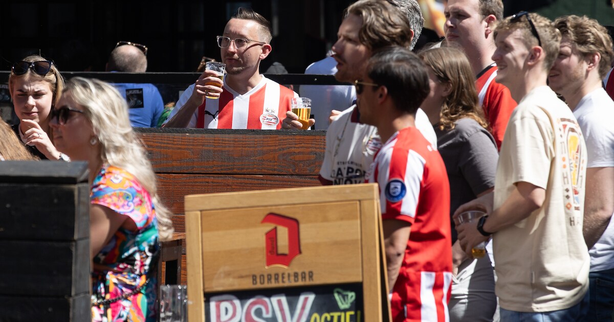 Rollercoaster aan emoties op een Stratumseind vol PSV’ers: ‘Man, man ...