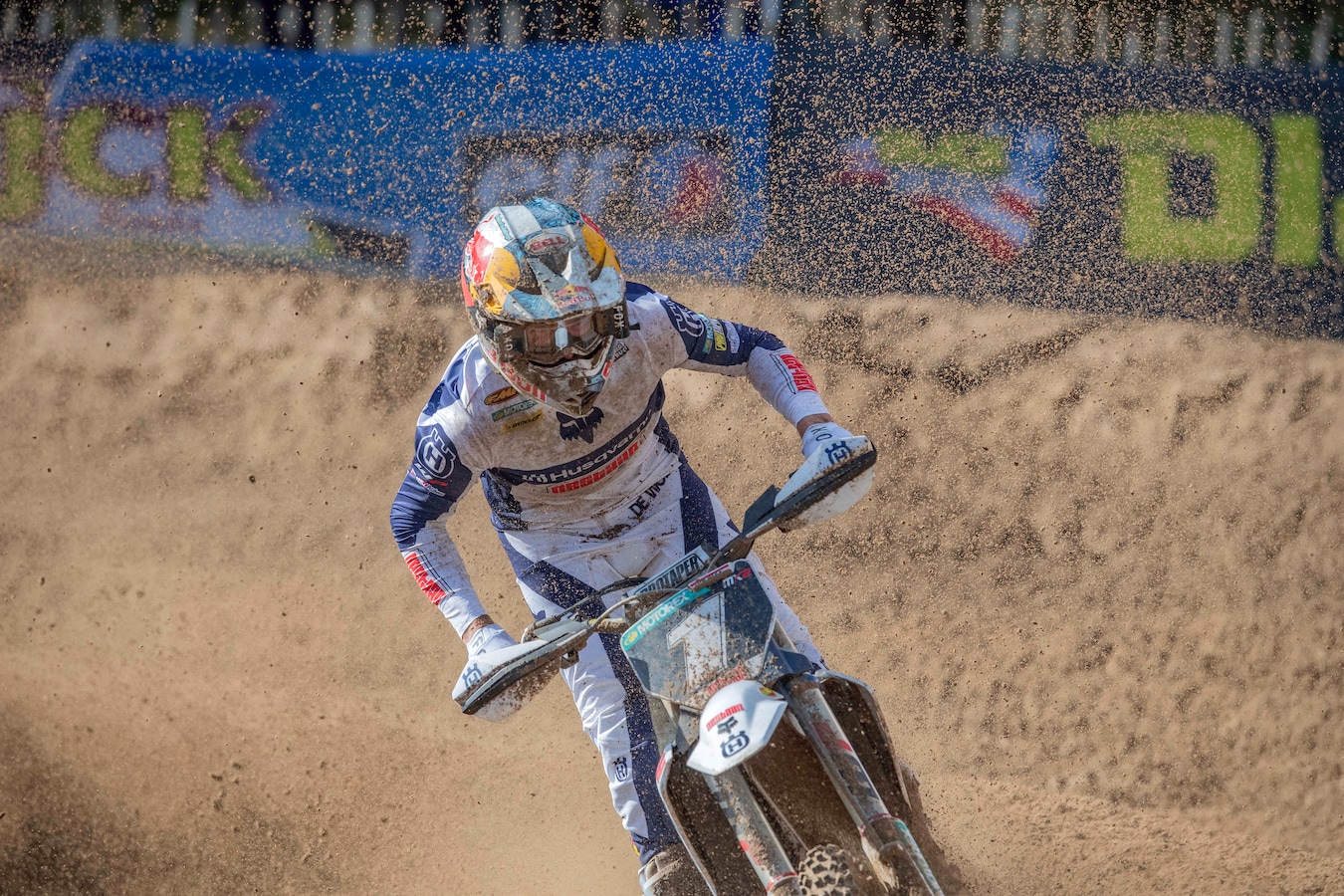 Haat en nijd met teamgenoot gaf motorcrosser Kay de Wolf (20) uit ...