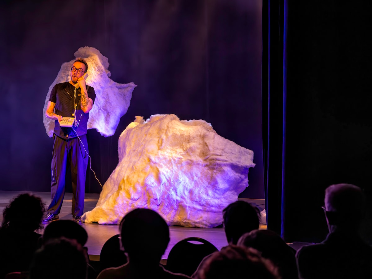 Gerrie Smits doet zijn ‘oudejaars’ nét even anders | Cultuur | ED.nl