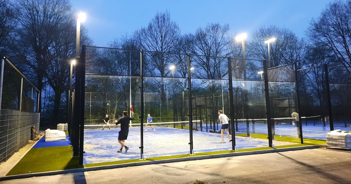 Officiële opening padelbanen TC Leende | Regio | ED.nl