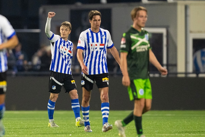 FC Eindhoven verrast De Graafschap en weet na twee maanden weer in ...