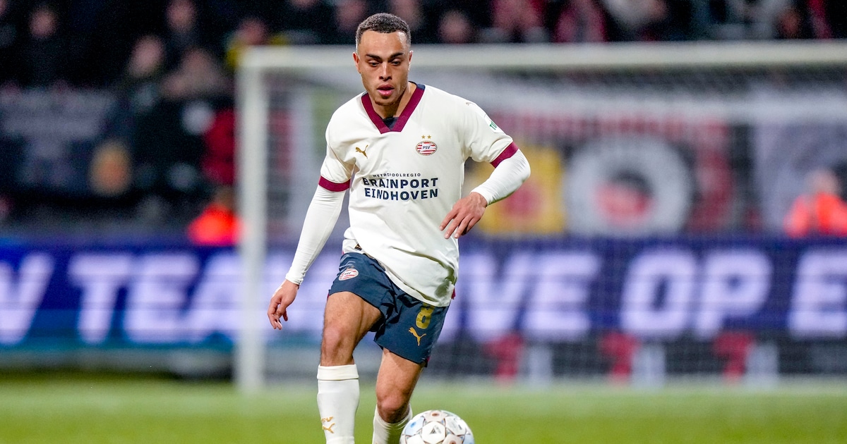 Grote zorgen bij PSV om knieblessure van een van de beste spelers van ...