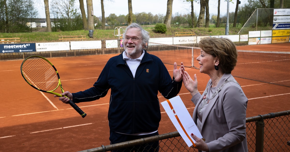 Na de overval van burgemeester Blanksma ziet de dag van een paar Helmonders er opeens heel ...