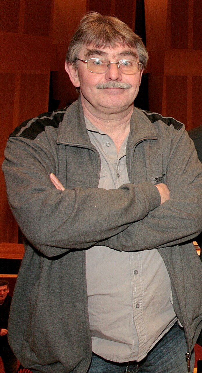 Hans Verbakel (1956-2021): Een bescheiden, maar vinnige SP’er in ...