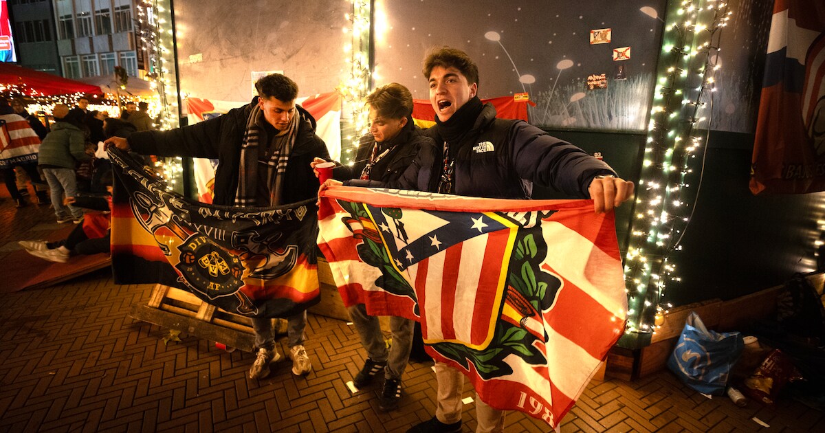 PSV-fans geloven in een historische avond: ‘Het wordt billenknijpen ...