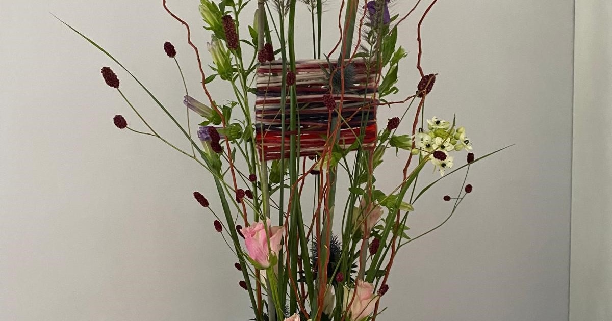 Bloemschikken op drie niveaus in Helmond | Helmond | ED.nl