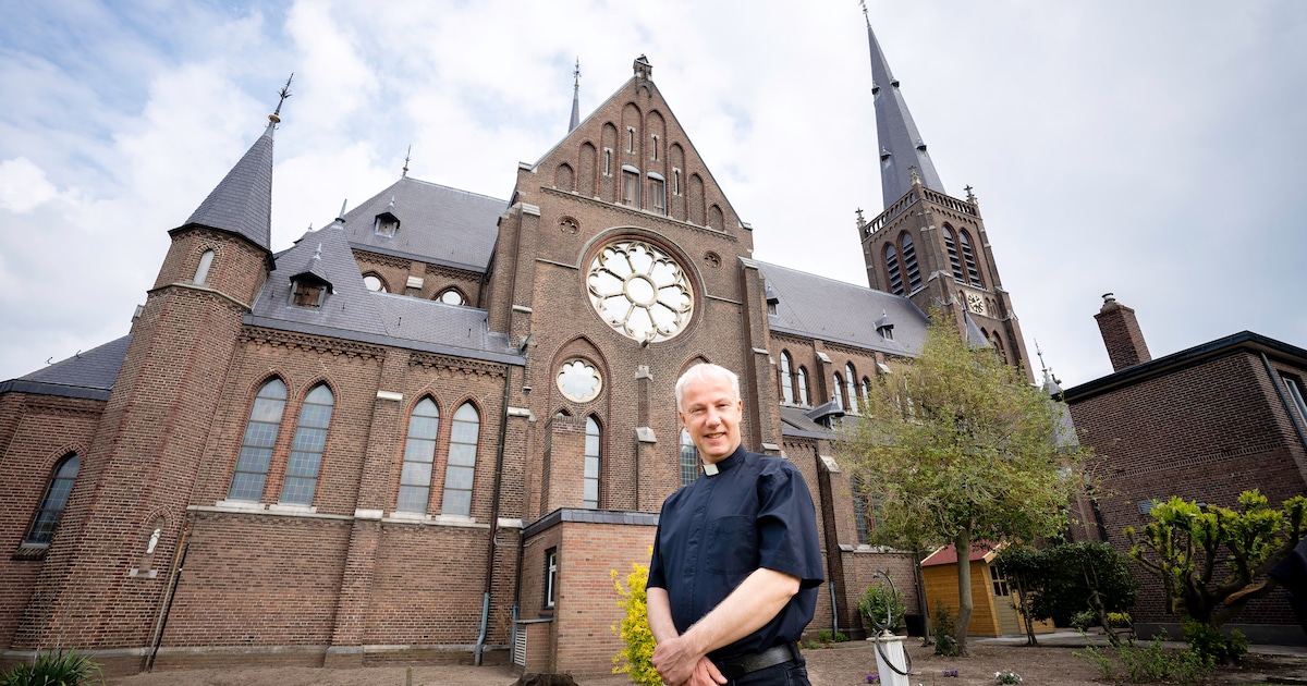 Pieter Scheepers is 25 jaar priester en wil niet meer weg uit Mierlo ...