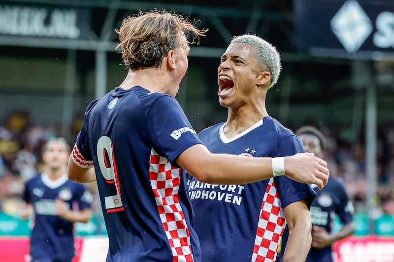 PSV krijgt zware concurrentie in strijd om toptalent Dele Thomas ...
