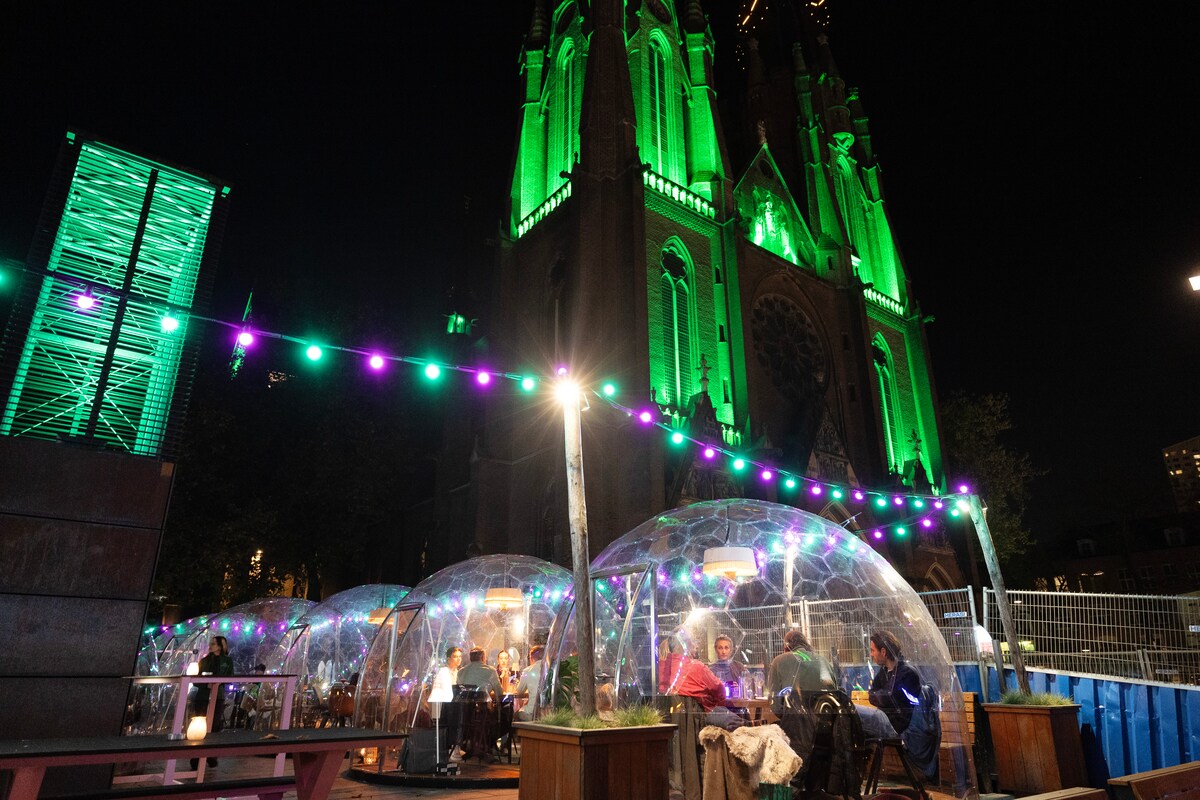 Dinner Domes keren terug op Kerkplein in Eindhoven | Eindhoven | ED.nl