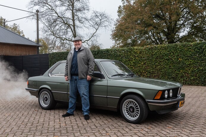 John weet zóveel van BMW, dat het automerk bij hém komt voor informatie: ‘Heb zelfs materiaal ...