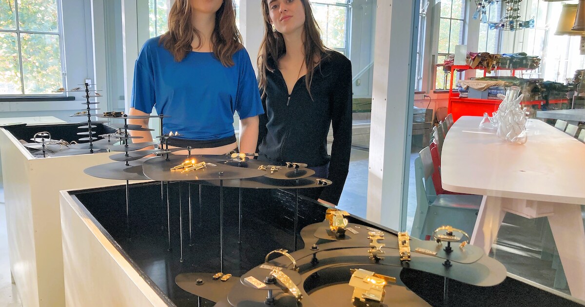 Zusjes Eek bieden inbrekers 1000 euro om sieraden terug te krijgen ...