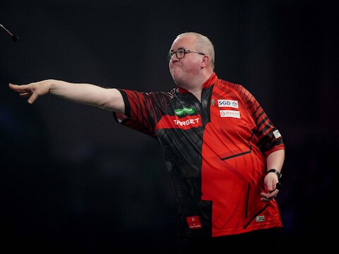 LIVE WK darts | Stephen Bunting tegen Dirk van Duijvenbode-beul, later ...