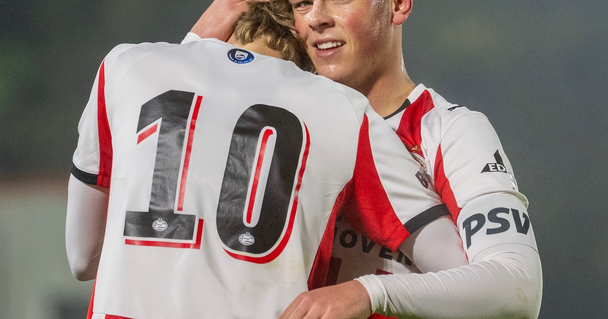 Spits Robin van Duiven schroeft zijn individuele doel bij Jong PSV op ...