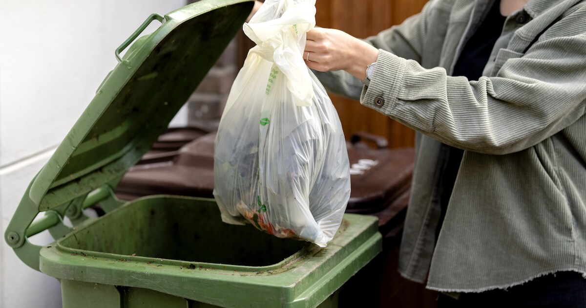 Gratis keukenbakjes voor inwoners gemeente Someren om etensresten ...