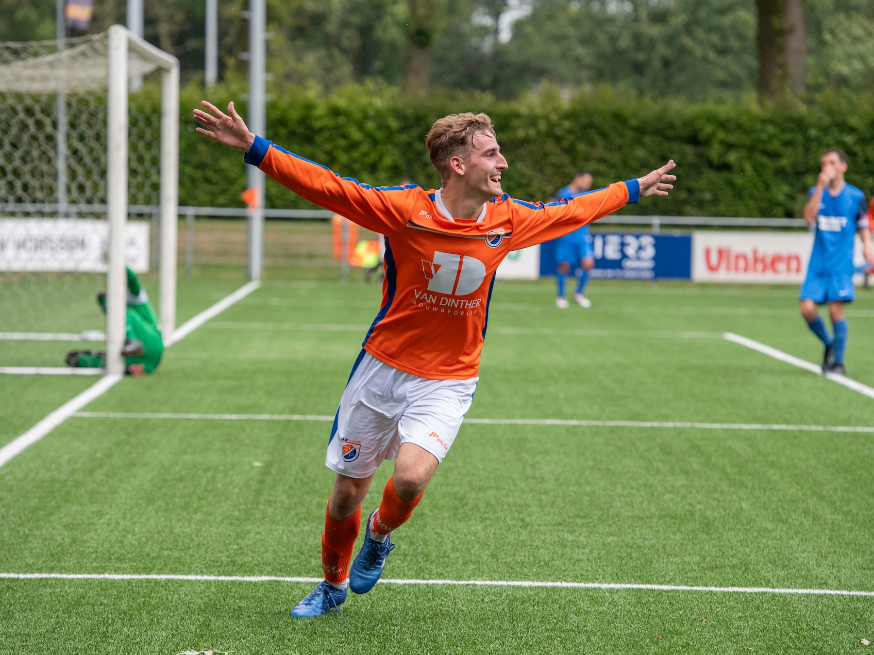 De uitslagen, doelpuntenmakers en wedstrijdverslagen van het ...