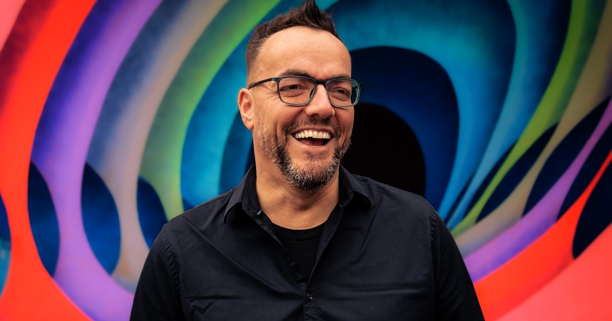 Comedian Gerrie Smits geeft zich (gratis) bloot in Brabantse theaters ...