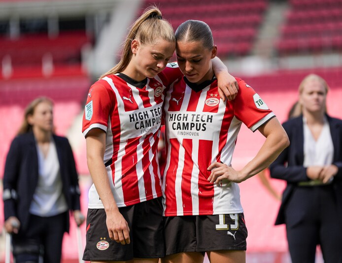 Geen titel voor PSV Vrouwen: FC Twente pakt schaal op doelsaldo na ...