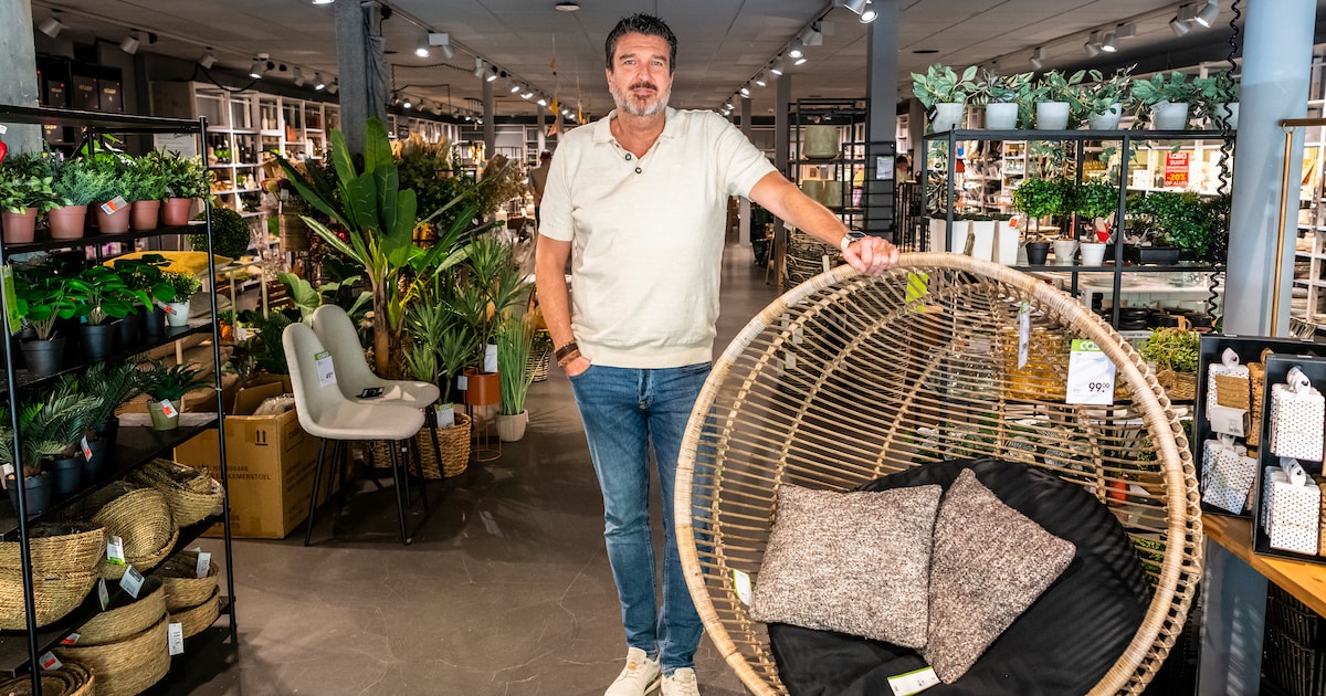 Casa-eigenaar Nico ‘redt’ enorme partij spullen en voorkomt ondergang ...