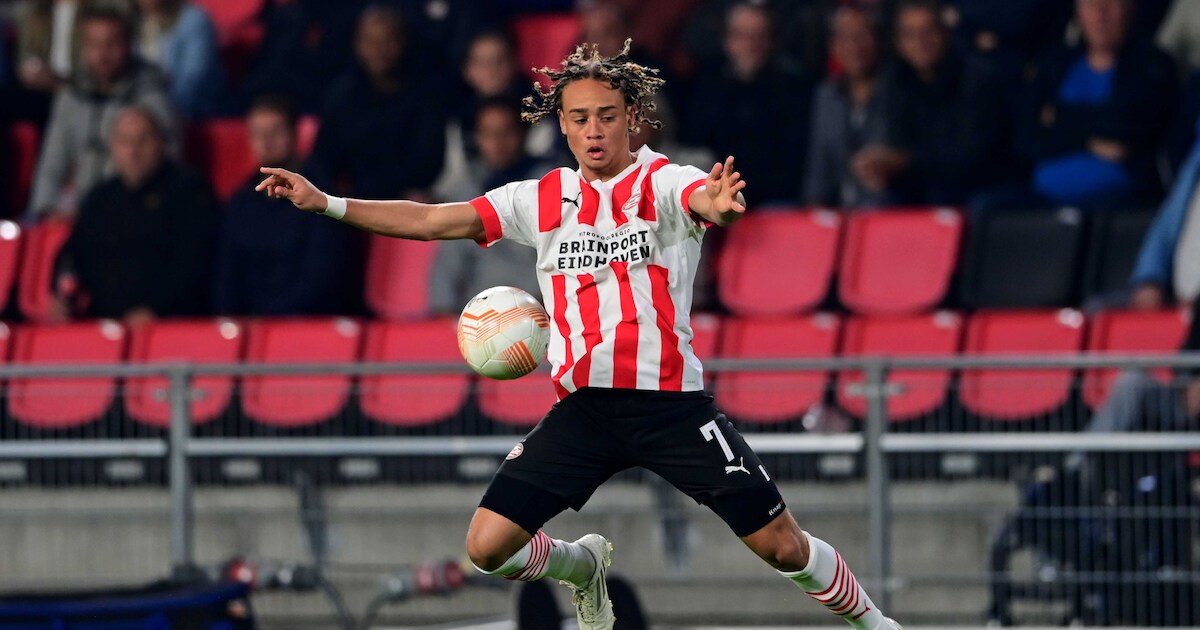Waarom PSV na een kick-start zuinig wil zijn op Xavi Simons: ‘Dat heeft ...