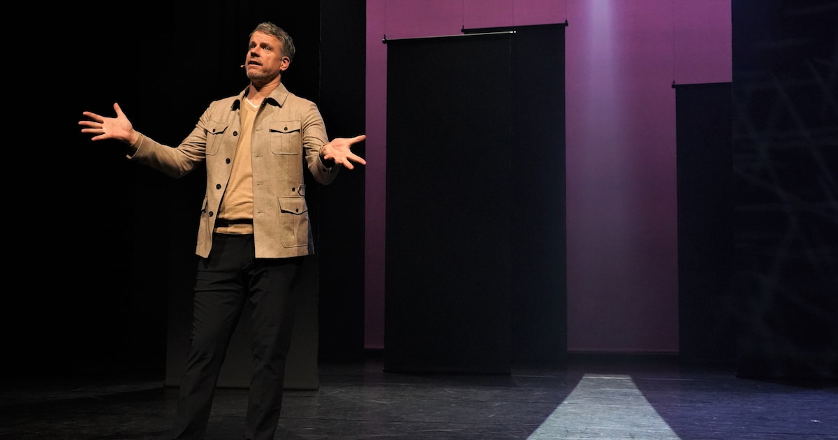 Rob Scheepers is definitief volwassen geworden als cabaretier ...