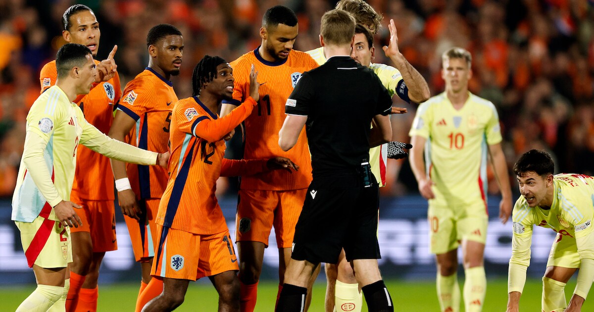 Oranje geeft diep in extra tijd zege tegen Spanje uit handen na rode kaart Hato | Voetbal | ed.nl