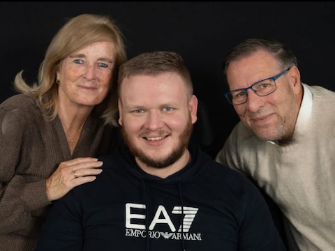 Ariannes zoon heeft een vorm van ALS: ‘Ons leven staat helemaal in het ...