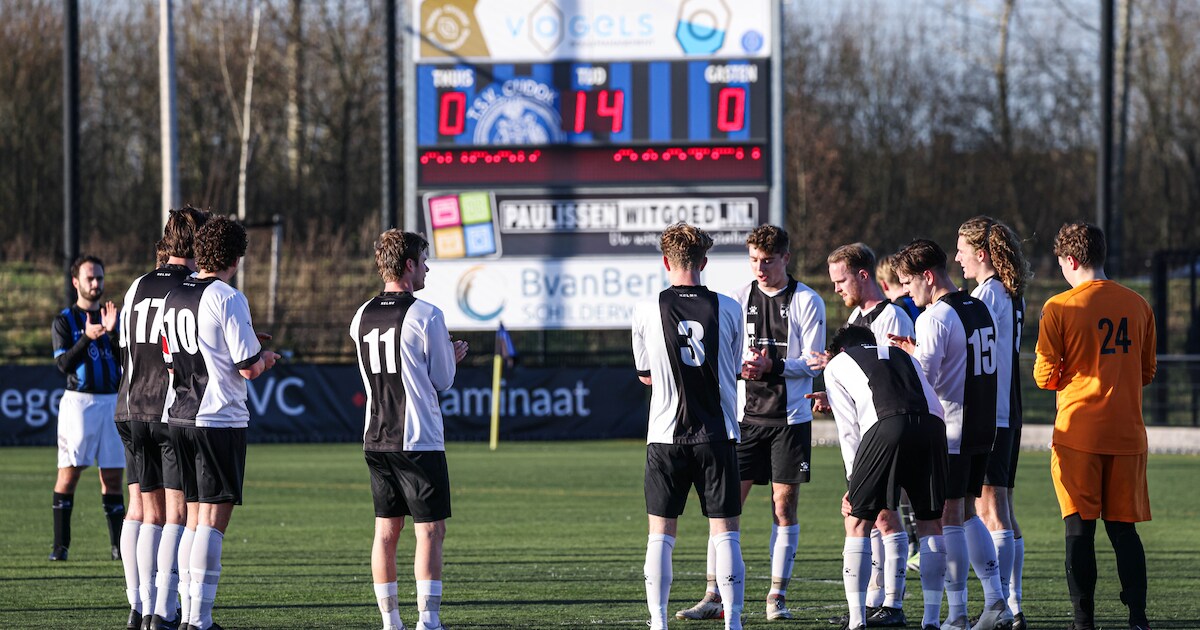 Dorpsclub rouwt na emotionele periode om overleden selectiespeler (19 ...