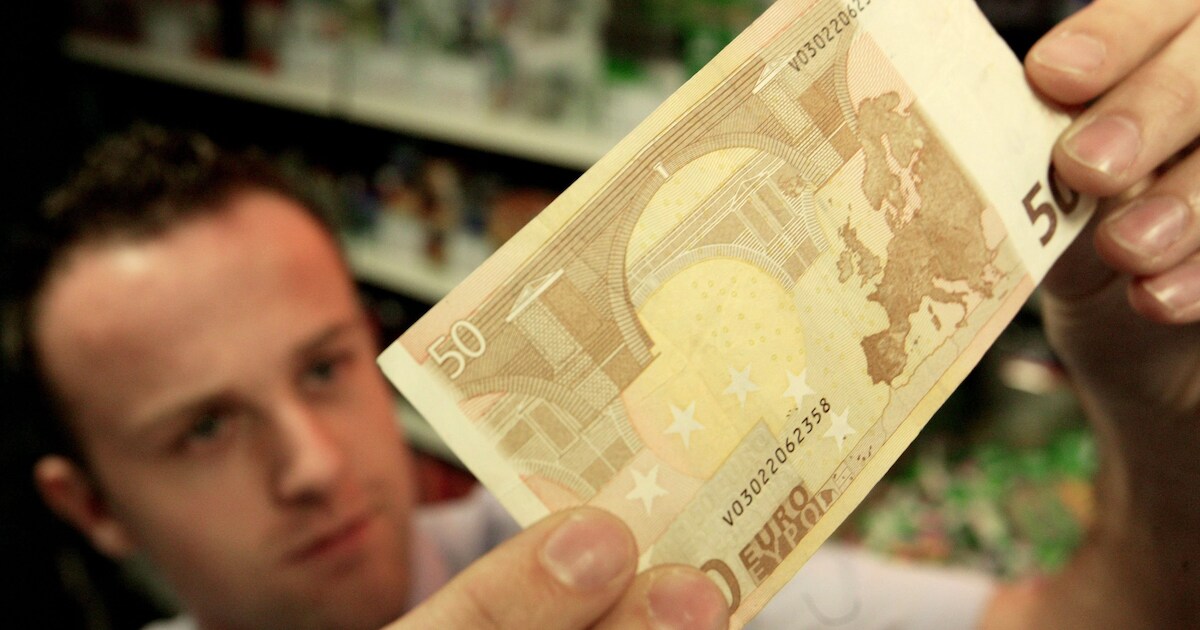 Gulle gever laat gratis geld achter in Eindhoven, ook jij kan meezoeken ...