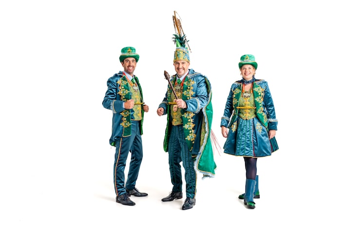 Niet alleen veren op je hoofd: de echte kosten en vreugden van een ...