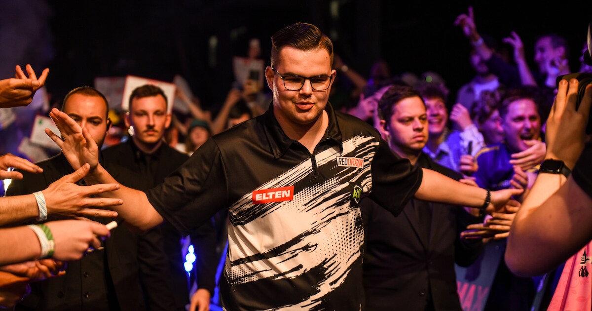 Gian van Veen is in bloedvorm en weet zelfs Luke Littler te frustreren ...