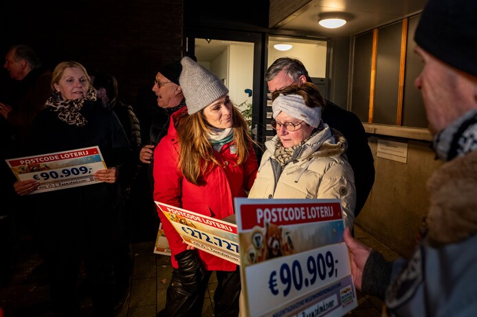 Verliezen doe je bij de Postcode Loterij: ‘Wie niet meespeelt, is al ...