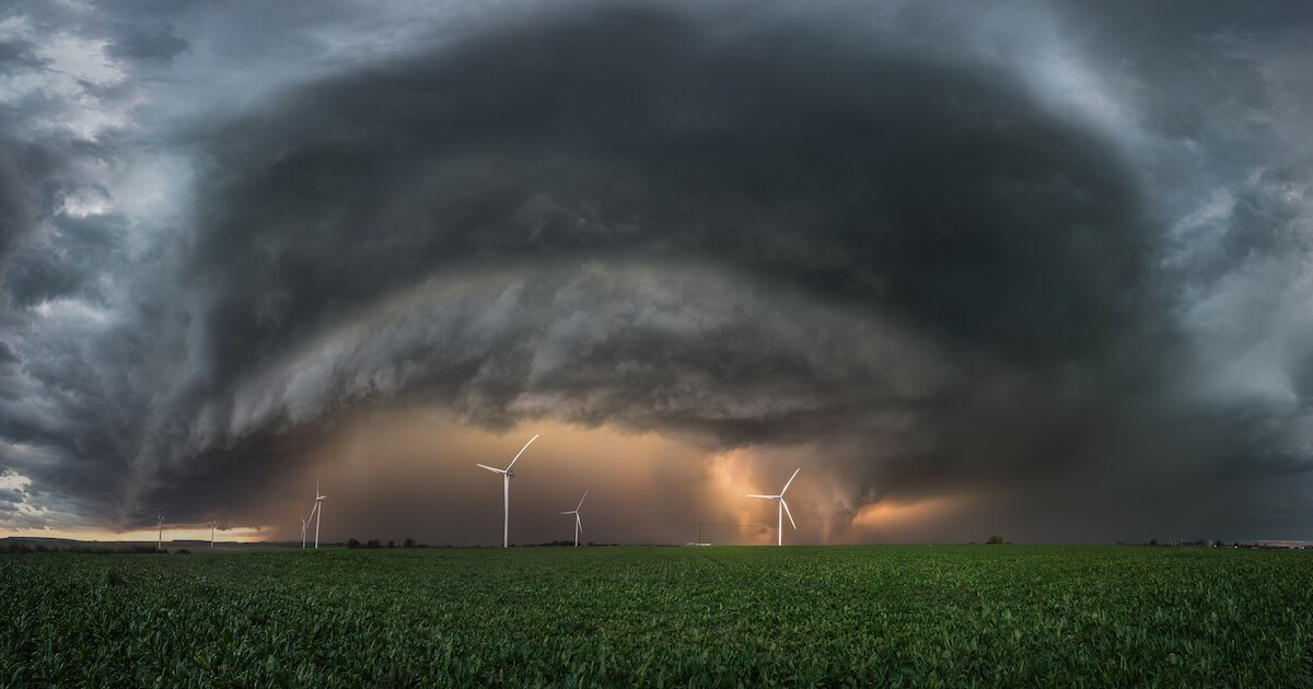 Perfecte plaat van ‘stormchaser’ Rick; eindelijk legt hij een tornado ...