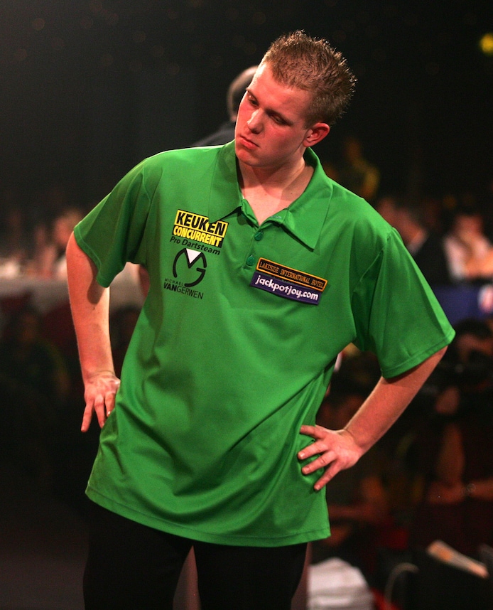 Zo zag Michael van Gerwen eruit toen hij net zo oud was als ...