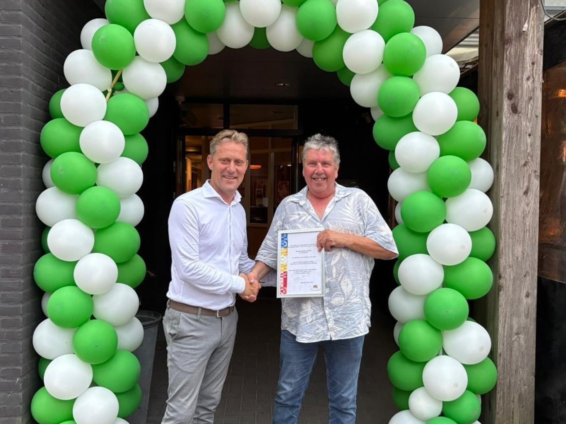 Bladella kroont zich na goede tweede helft tot kampioen: ‘Het is echt heel gaaf om volgend jaar ...