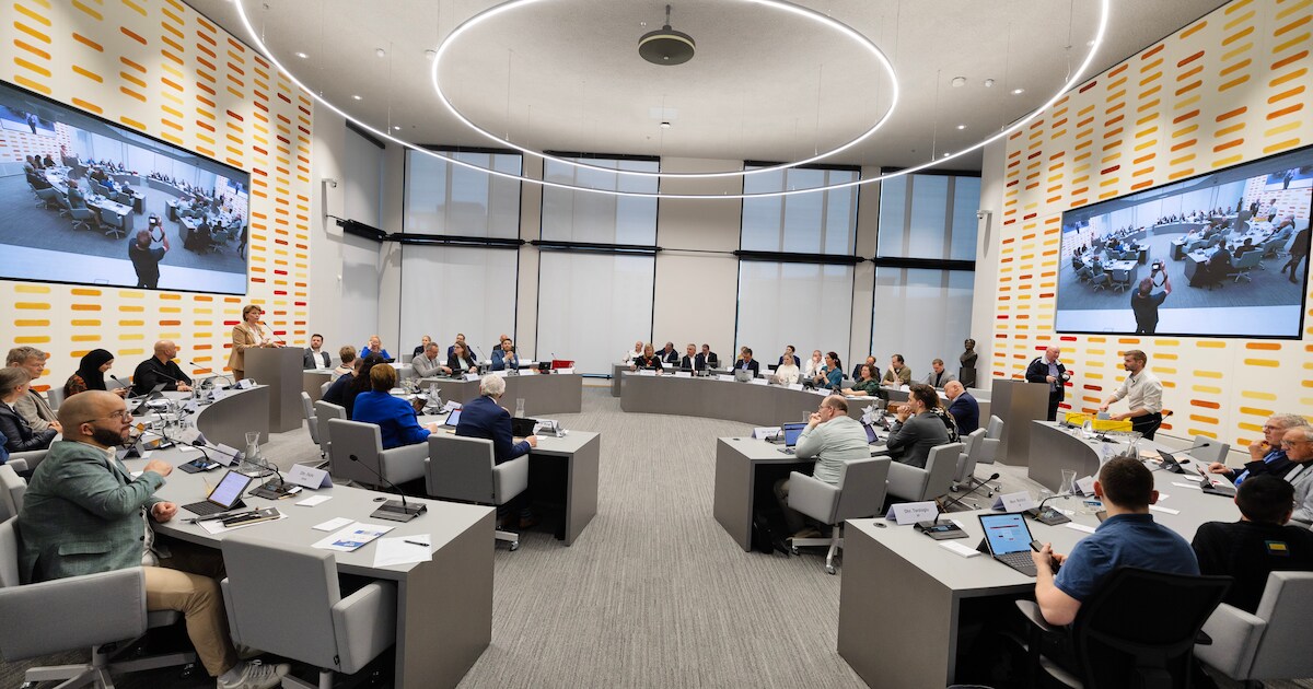 Discussie over opvolging vertrekkende wethouder in Helmond: ‘Vervang je ...