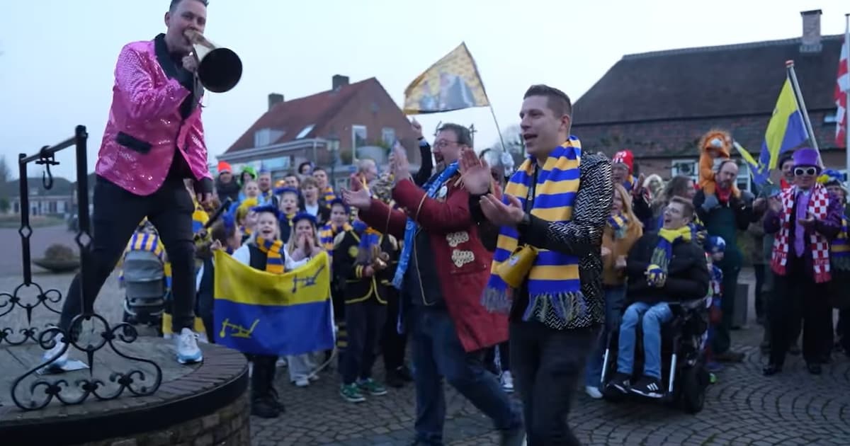 Het Wapen van Liempde wint ‘Drie Uurkes Vurraf’: ‘Hele dorp liep uit ...