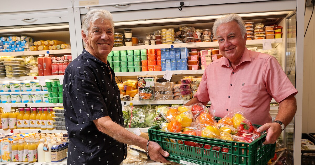 Eindhoven verrast Voedselbank met extra geld voor vers en gezond eten ...