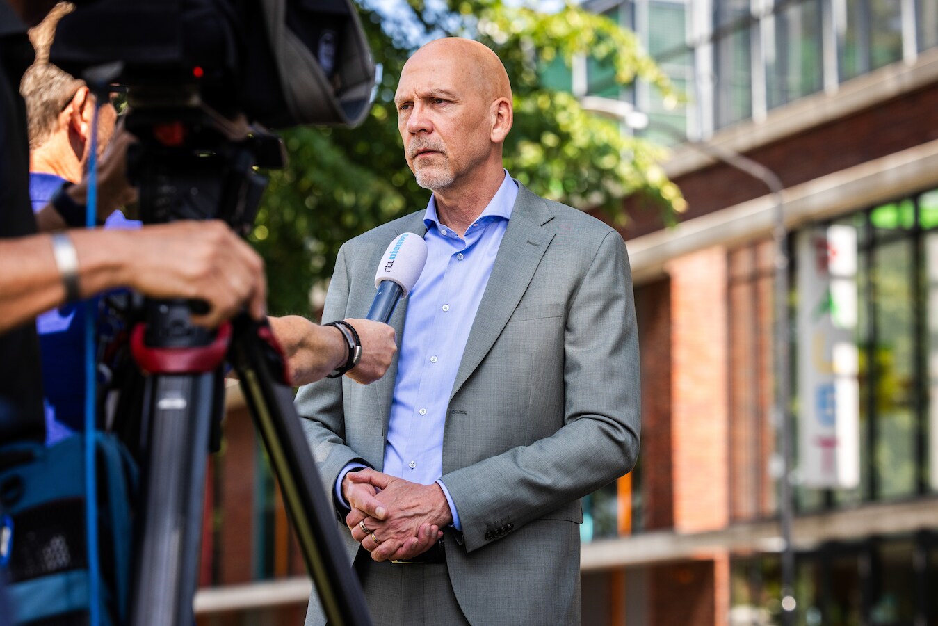 Neergestoken meester buiten levensgevaar: wat we weten over het ...