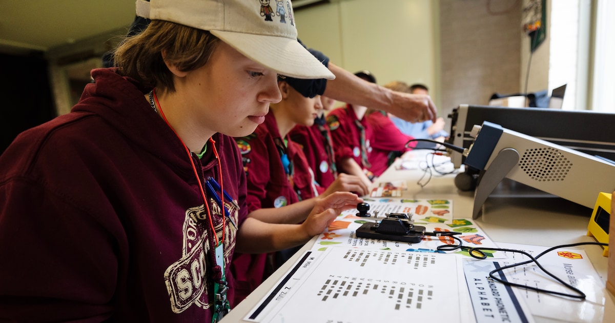Met zo’n 500.000 scouts in de rest van de wereld communiceren via de ...