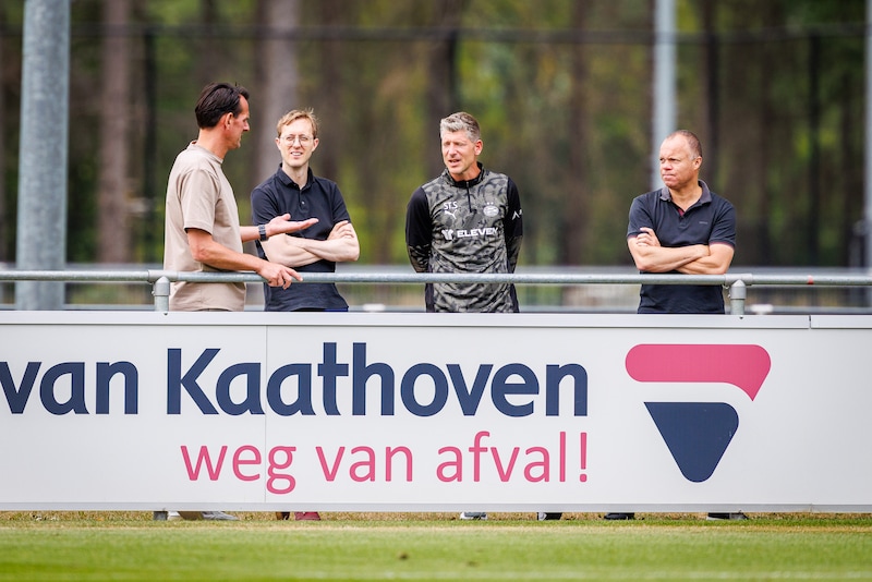 Stijn Schaars begint aan een nieuw leven bij PSV en vertelt over zijn ...