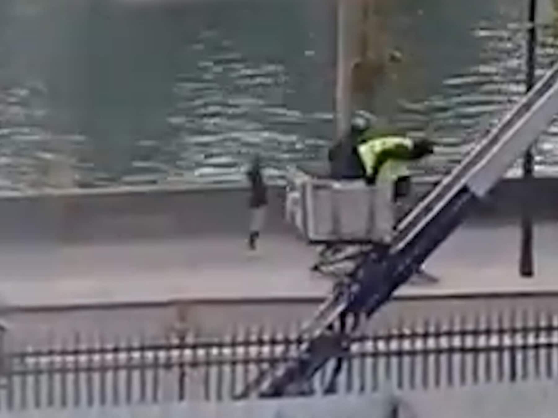 Een levende legende komt naar Arnhem, maar treft daar een deels lege ...