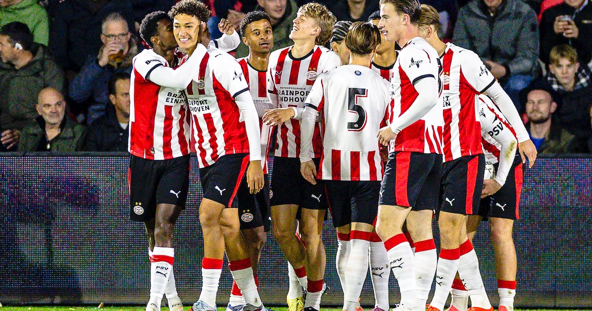 Jong PSV deelt een pets uit aan Willem II en pakt de volle buit | PSV | ED.nl