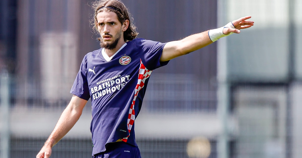 PSV-aanwinst spreekt amper Engels: ‘Sowieso een probleem, het liefst ...