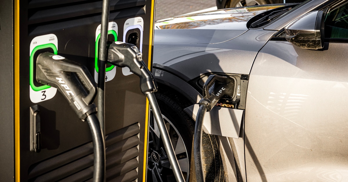 Elektrisch rijden fors duurder dan rijden op benzine | Nieuws | ED.nl