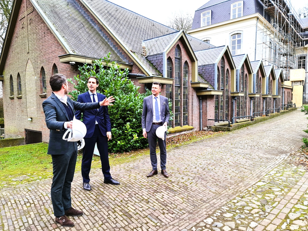 ‘Grote hotelketen’ gaat kamers in Gemerts kasteel uitbaten | Foto | ed.nl