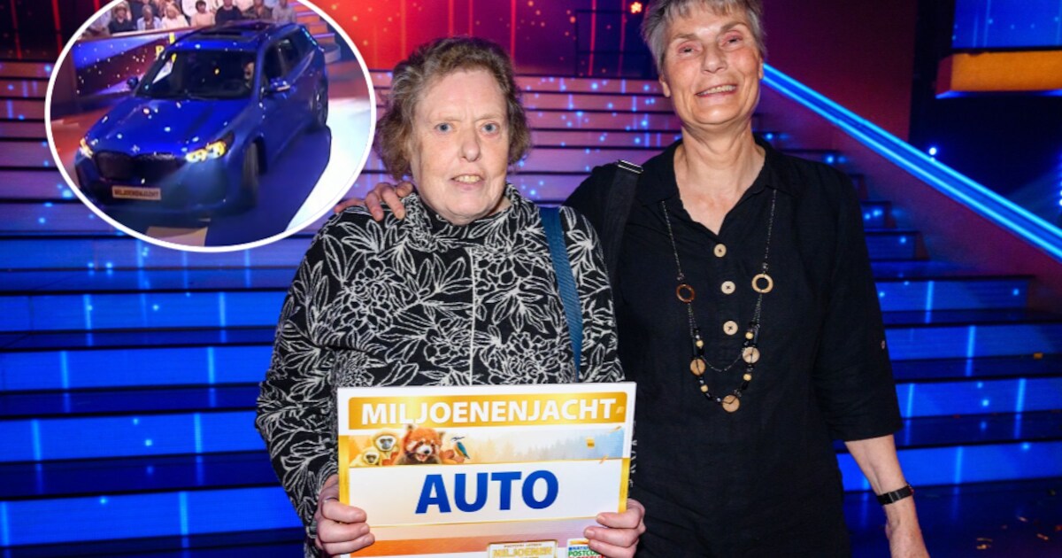 Ria kijkt beduusd als ze een auto wint, dan komt de aap uit de mouw ...